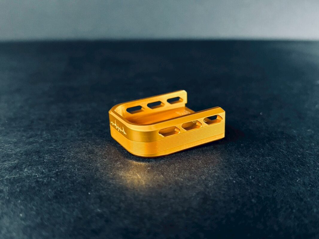 5.1 Magazine Base Type “B” – Dr.Black